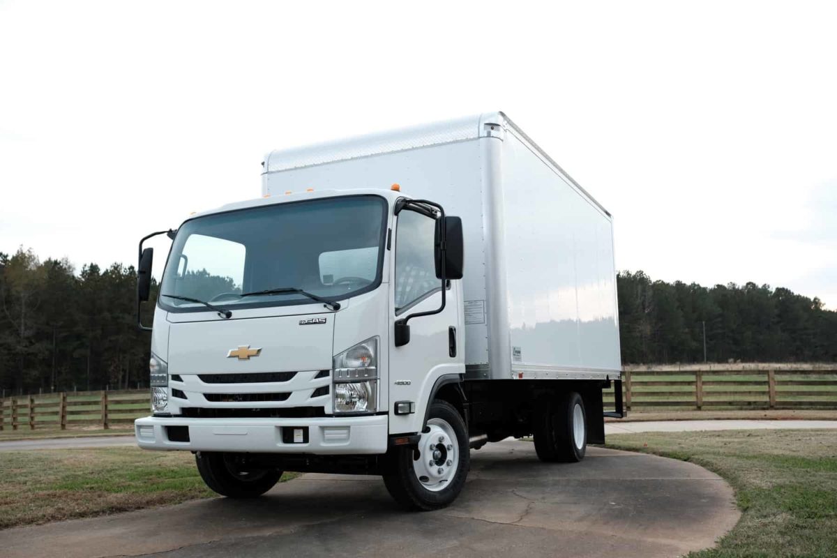 Dry Freight - Cutaway Van (16ft - FRP) | Complete Truck Bodies