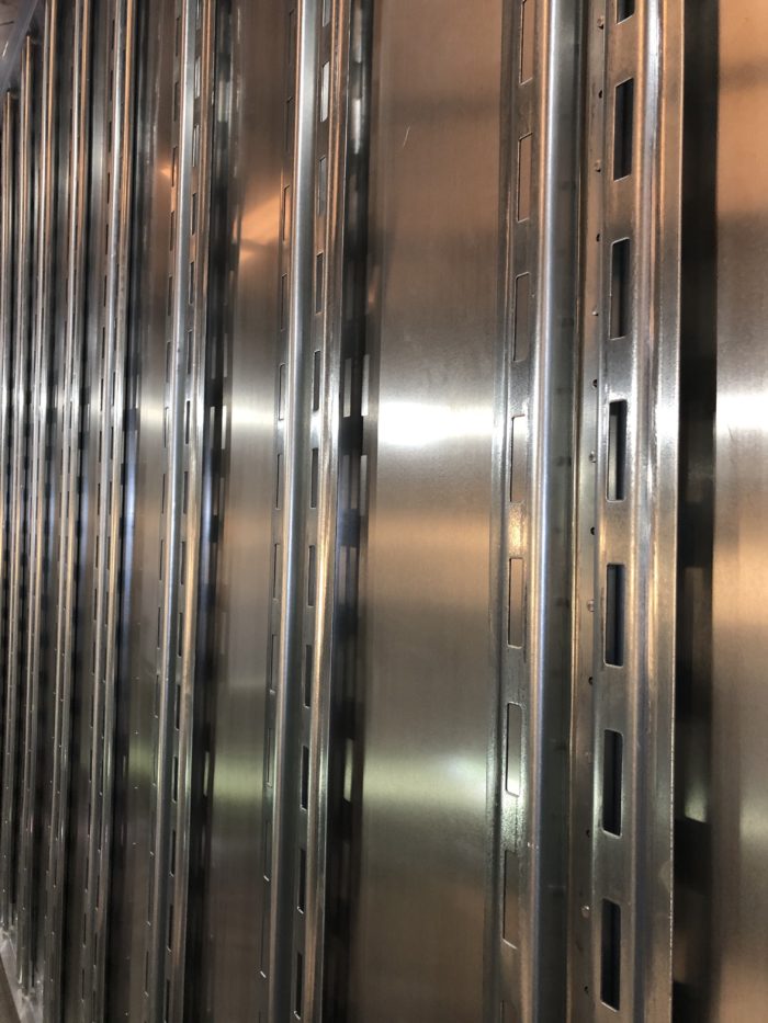 Double slotted logistic posts on 16" centers | Complete Truck Bodies