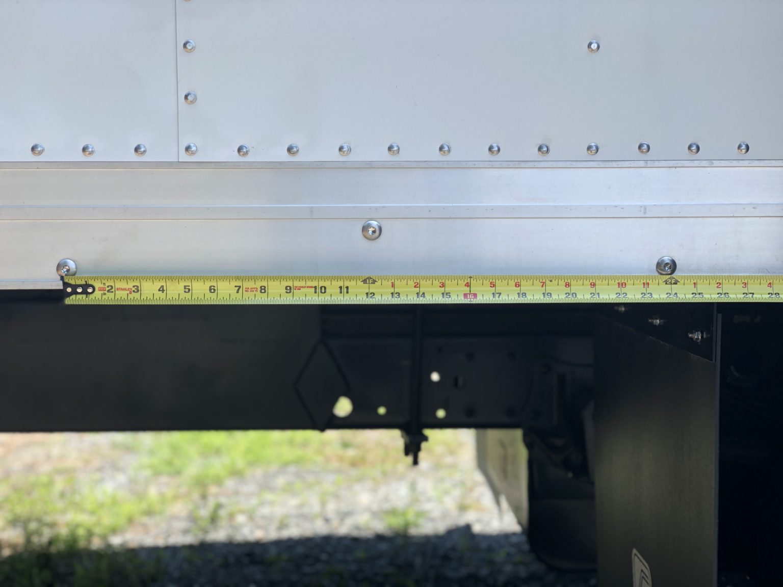 Heavy Duty Insulated - Trailer (16ft) - Complete Truck Bodies