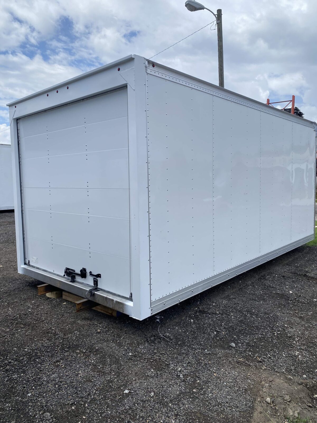 16’ DRY FREIGHT VAN BODY - Complete Truck Bodies